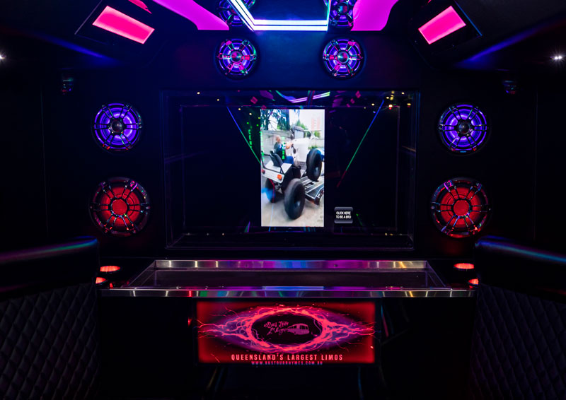 Elite VIP Limo Bus 30 Seater - Bus Tour Rhymes